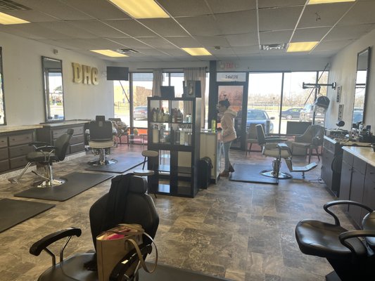 DALLAS HAIRCUTS & COLOR - Updated November 2025 - 16 Photos & 15 ...