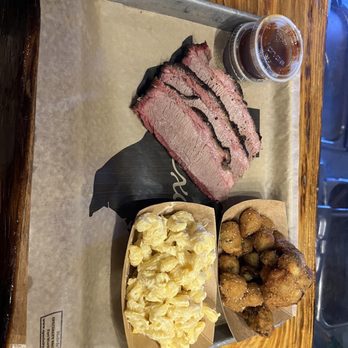 INTRINSIC SMOKEHOUSE & BREWERY - Updated May 2024 - 541 Photos & 611 ...
