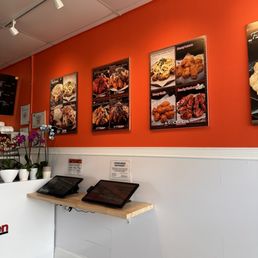 92CHICKEN - Updated July 2025 - 130 Photos & 82 Reviews - 952 NE 62nd ...