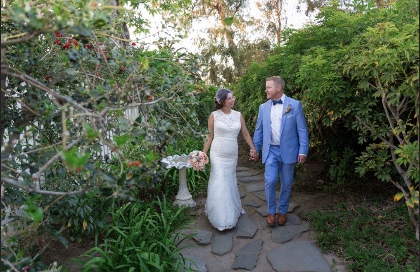 LORE PHOTOGRAPHY - Updated July 2024 - 20 Photos - Ventura, California ...