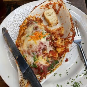 THE HAPPY TROLL DELI AND PUB - 37 Photos & 17 Reviews - 111 Bridge St ...