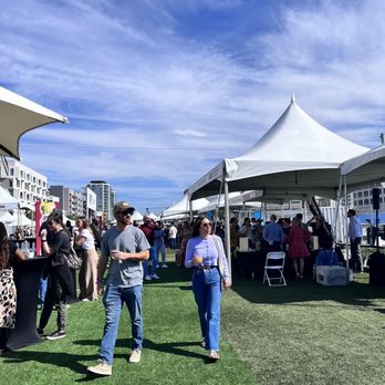 SPARK SOCIAL SF - Updated September 2024 - 1653 Photos & 576 Reviews ...