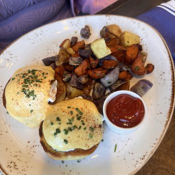 CEDAR + STONE, URBAN TABLE - Updated January 2026 - 652 Photos & 400 ...