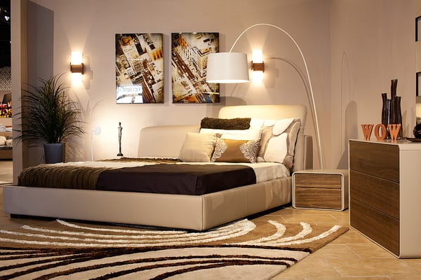 ROOM SERVICE 360 - Updated December 2025 - 32 Photos & 24 Reviews ...