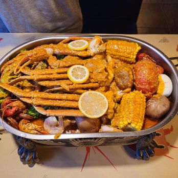 PIER 64 SEAFOOD & BAR - Updated September 2024 - 62 Photos & 28 Reviews ...