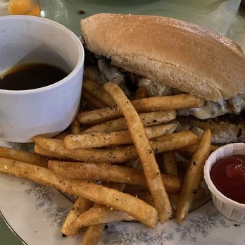 CHUG’S DINER - Updated March 2025 - 1396 Photos & 524 Reviews - 3444 ...