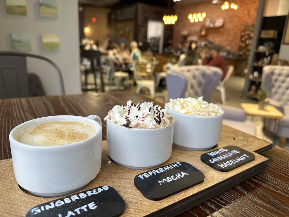 THE LOOKOUT COFFEE AND COMMUNITY CLOSED - TEMP. CLOSED - 63 Photos & 44 ...