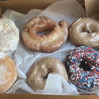 STAN’S DONUT SHOP - Updated November 2024 - 2065 Photos & 2640 Reviews ...