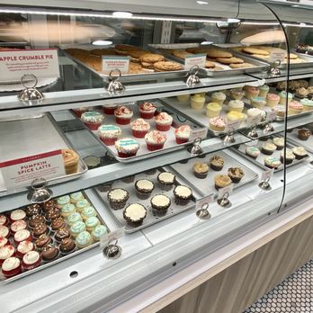 SUSIECAKES - LAUREL VILLAGE - Updated January 2026 - 288 Photos & 148 ...