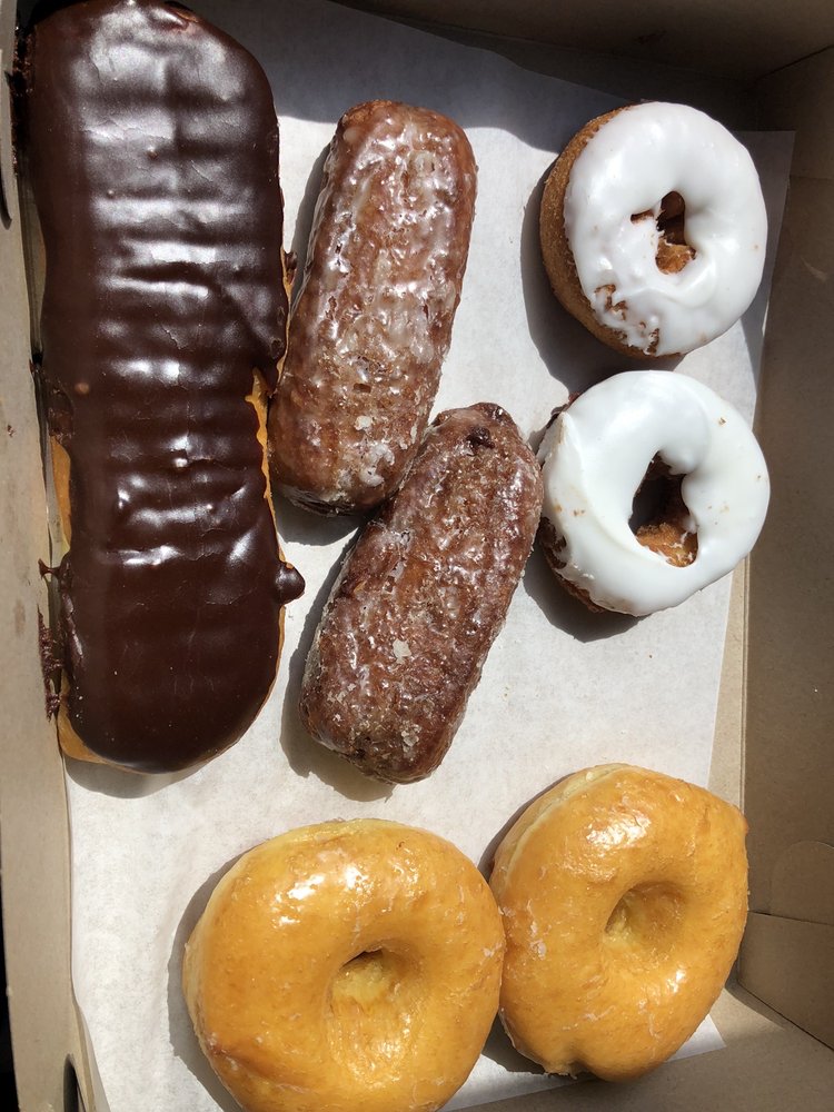 DONUT DRIVE-IN - 182 Photos & 298 Reviews - 6525 Chippewa St, Saint ...