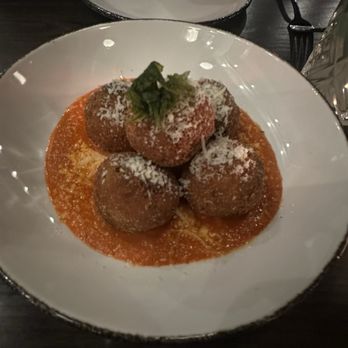 POSTO - Updated July 2025 - 699 Photos & 1113 Reviews - 400 Assembly ...