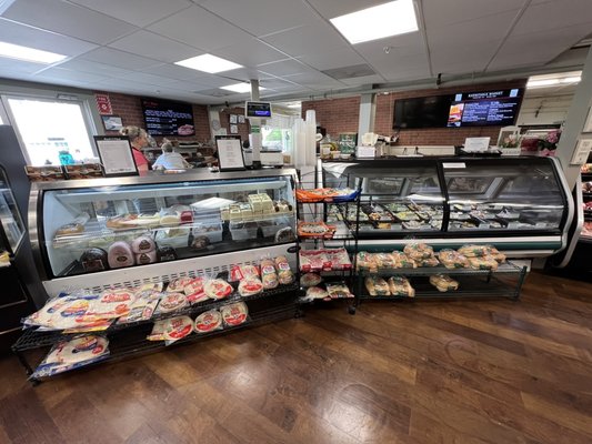 BARNSTABLE MARKET - Updated December 2024 - 32 Photos & 60 Reviews ...