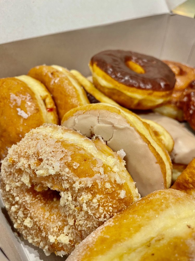 THE JELLY DONUT - Updated January 2026 - 139 Photos & 100 Reviews - 443 ...