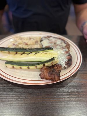 SHINDIGS COUNTRY KITCHEN BAR & STAGE - Updated May 2025 - 98 Photos ...