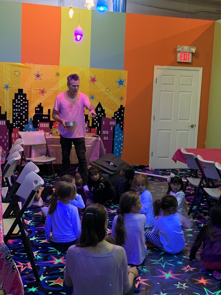 THE GREAT ZUCCHINI - 15 Photos & 51 Reviews - 5402 Connecticut Ave NW ...