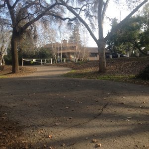 DONNELLY PARK - 17 Photos & 21 Reviews - Parks - 600 Pedras Rd, Turlock ...