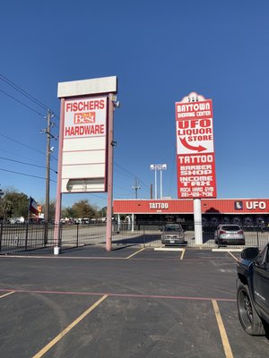FISCHERS HARDWARE Baytown, TX - Updated November 2024 - 43 Photos ...