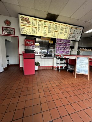 MANDO’S FAMILY RESTAURANT - Updated January 2026 - 101 Photos & 157 ...