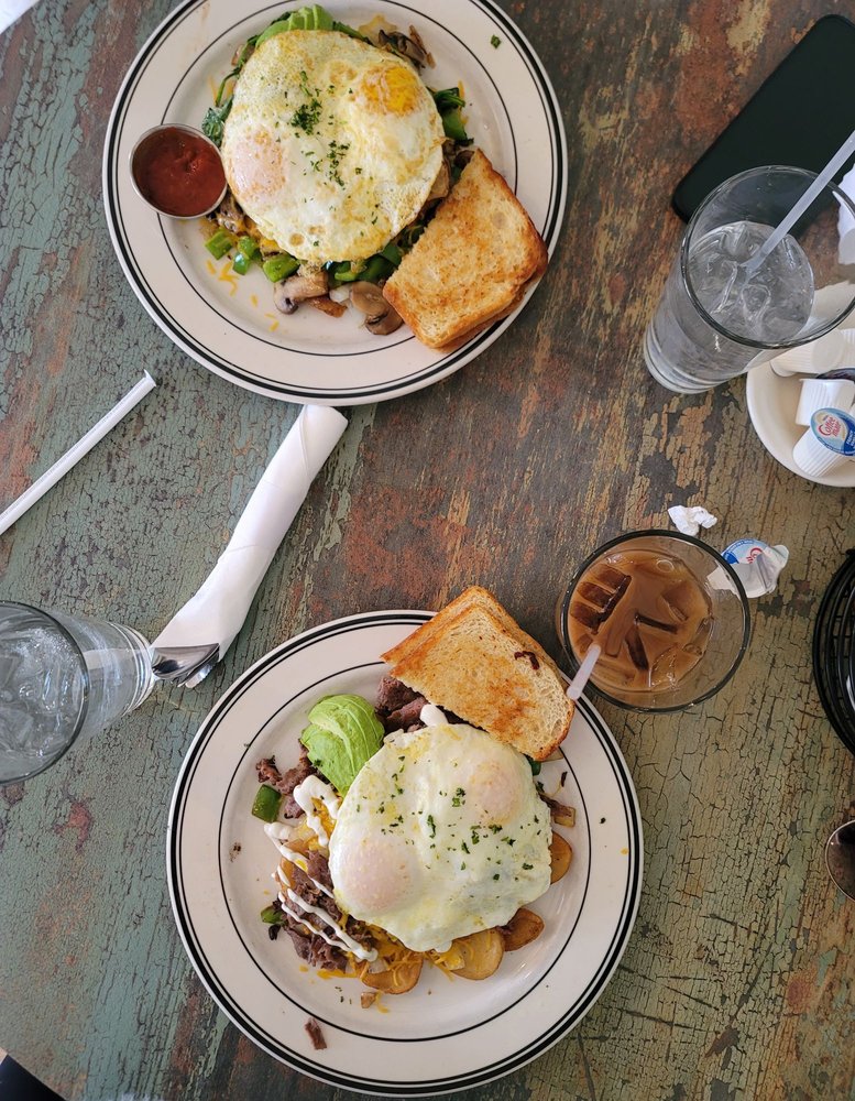 MOUNTAIN VIEW CAFE AND CATERING - Updated July 2024 - 10 Photos - 11424 ...