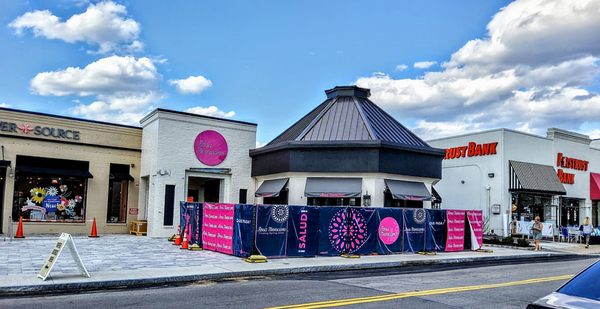 SUBURBAN SQUARE - 1001 Photos & 20 Reviews - Shopping Centers ...