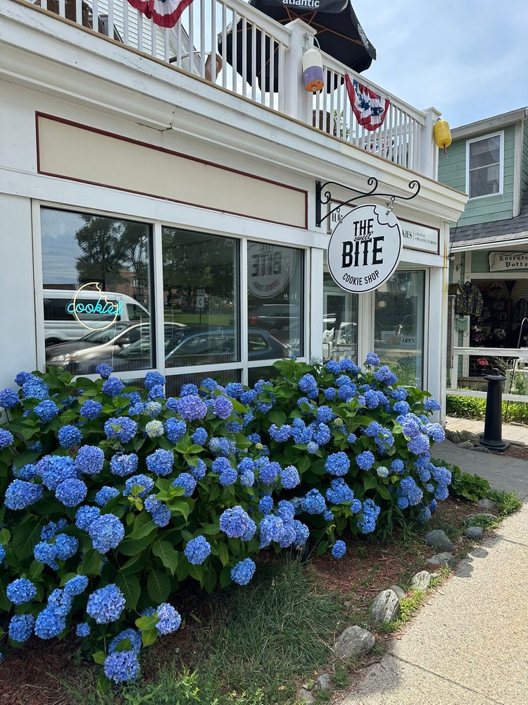 THE SWEET BITE - Updated August 2025 - 12 Photos - 185 Main St, Bar ...