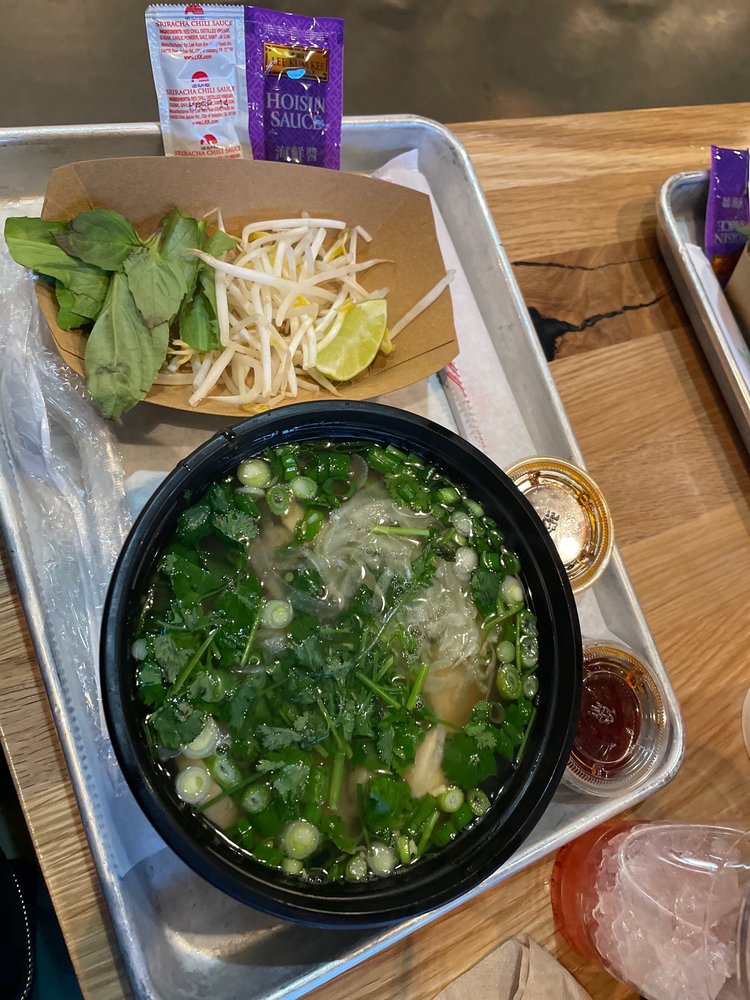 HAN’S BANH MI & PHO - 16 Photos & 12 Reviews - 5055 Broadway Pl ...