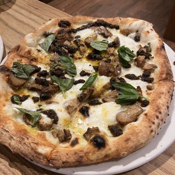 LA CUCINA - Updated January 2026 - 17 Photos & 16 Reviews - 320 King ...