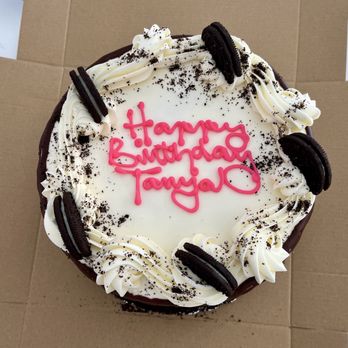 SWEET SURRENDER BAKERY - Updated December 2025 - 584 Photos & 499 ...