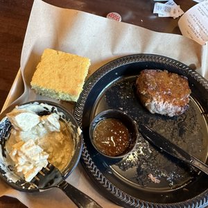 SAUCED HOGS BBQ BAR & GRILL - Updated June 2024 - 40 Photos & 87 ...