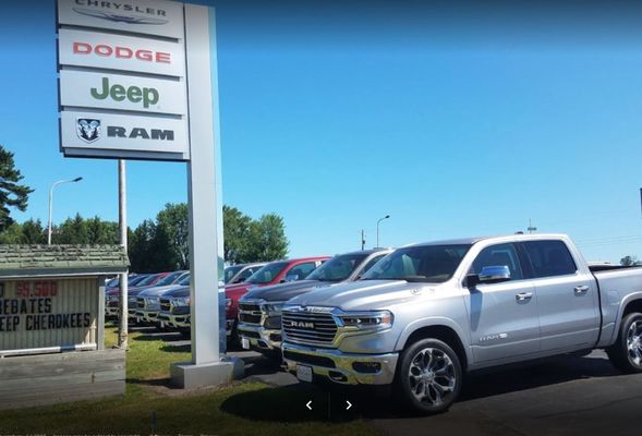 COLBY CHRYSLER CENTER - Updated January 2026 - 12 Photos - 820 S ...