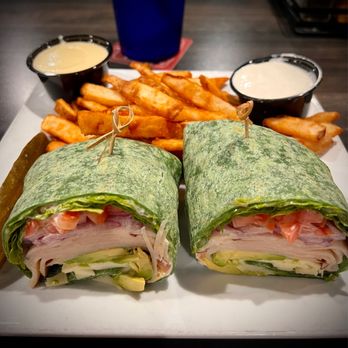 FLOWING TIDE PUB 7 - Updated May 2025 - 127 Photos & 51 Reviews - 3372 ...