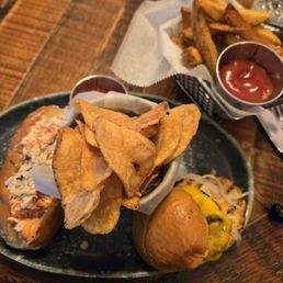 NICHOLAS BARREL & ROOST - Updated July 2025 - 639 Photos & 500 Reviews ...
