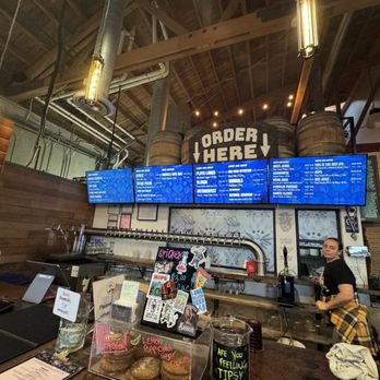 LONG BEACH BEER LAB - Updated April 2025 - 836 Photos & 550 Reviews ...