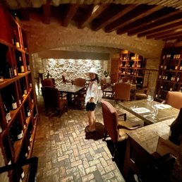 THE HERMOSA INN & LON’S - Updated January 2026 - 1200 Photos & 836 ...