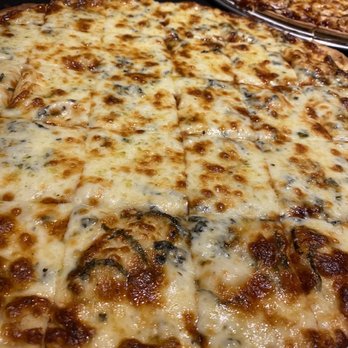 PYRAMID PIZZERIA & SPORTS BAR - Updated December 2024 - 110 Photos ...