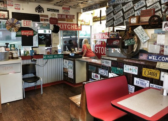 WILLIE’S PLACE - 132 Photos & 177 Reviews - Burgers - 3135 10th St ...