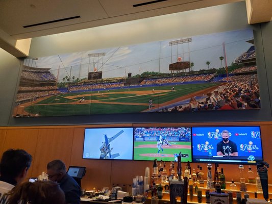 DODGER STADIUM LUXURY SUITES - Updated August 2024 - 267 Photos & 29 ...