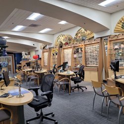 EYE-Q VISION CARE - FRESNO - 41 Photos & 133 Reviews - 7075 N Sharon ...