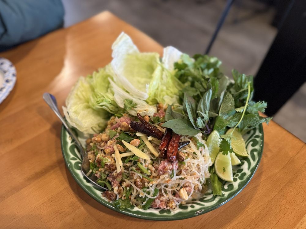 SEN MEE NOODLE HOUSE - Updated July 2025 - 77 Photos & 33 Reviews ...