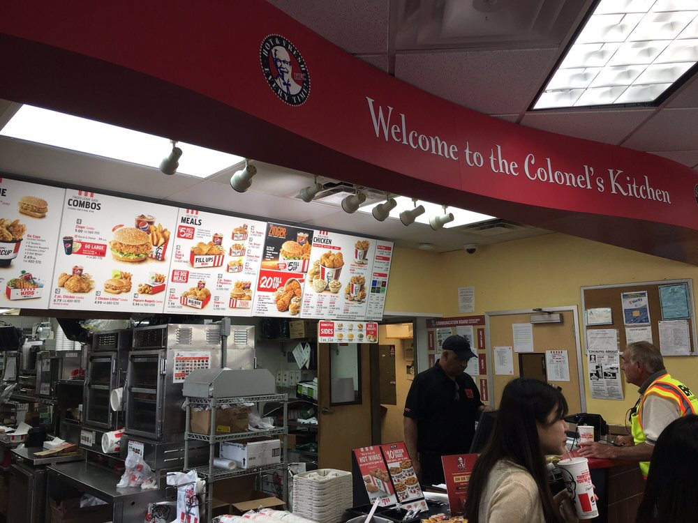 KFC - Updated December 2025 - 15 Reviews - 1580 Opelika Rd, Auburn ...