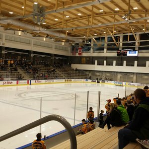 HOLIDAY TWIN RINKS - Updated June 2025 - 23 Photos - 3465 Broadway St ...