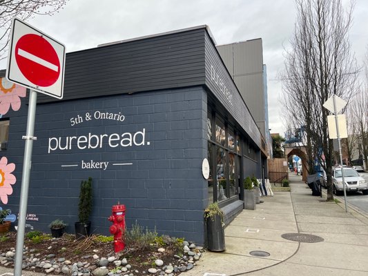 PUREBREAD - Updated February 2025 - 190 Photos & 71 Reviews - 5 E 5th Ave, Vancouver, British ...