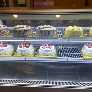 MR BAKERY - Updated December 2025 - 76 Photos & 65 Reviews - 2761 S ...