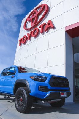 DCH TOYOTA OF OXNARD - Updated October 2025 - 237 Photos & 1001 Reviews ...