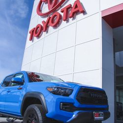 DCH TOYOTA OF OXNARD - 216 Photos & 871 Reviews - 1631 Auto Center Dr ...