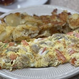 VICKIES DINER - Updated May 2026 - 417 Photos & 273 Reviews - 953 E ...