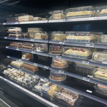 H-E-B - Updated October 2025 - 86 Photos & 29 Reviews - 18611 Eastfield ...