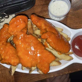 ROADIES - Updated January 2026 - 65 Photos & 43 Reviews - 4811 E Grant ...