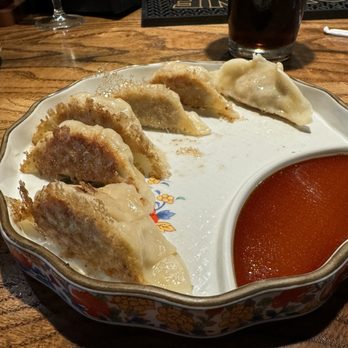 ZUNDO - Updated December 2025 - 215 Photos & 100 Reviews - 127 W ...