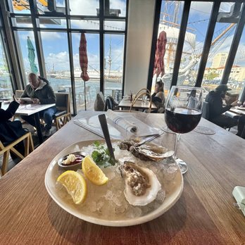 BRIGANTINE - PORTSIDE PIER - Updated April 2025 - 3882 Photos & 1908 ...